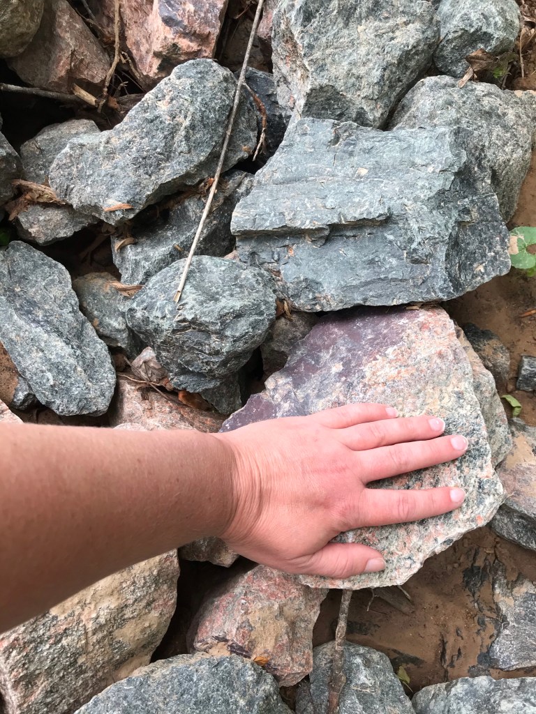 Gravel Driveway {with new updates!} – Lake Living